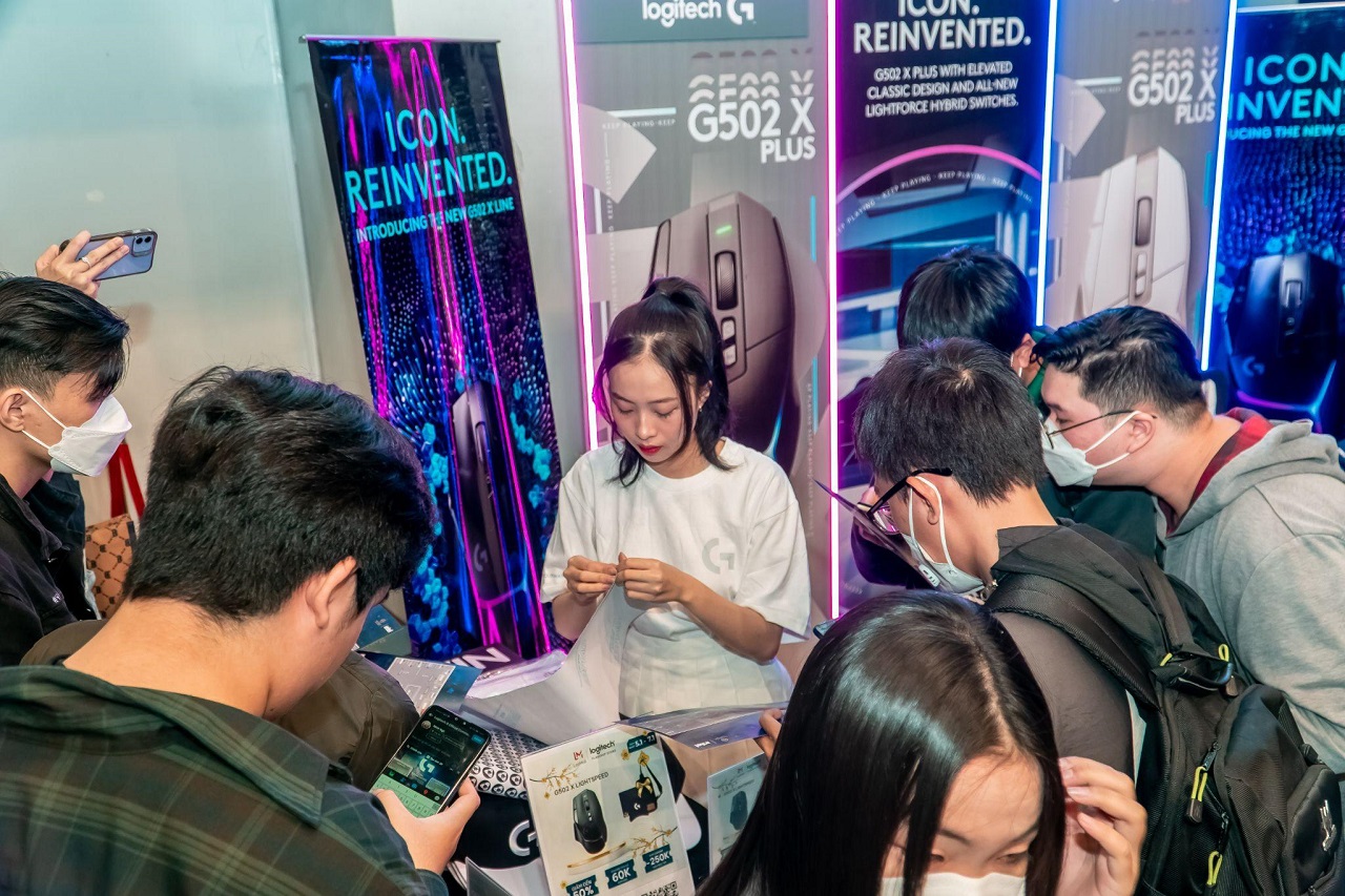 Logitech G502 X Plus xuất hiện tại Đấu trường máy tính - Tin Gaming Gear